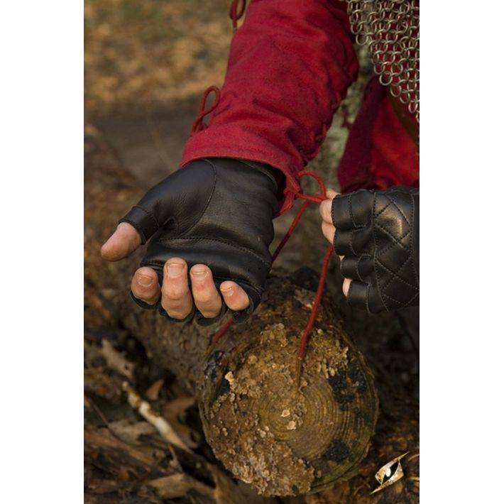 Celtic leather gloves