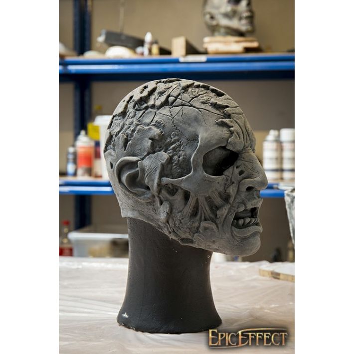 Maska zombie z połową twarzy - niemalowana - 57-59 cm