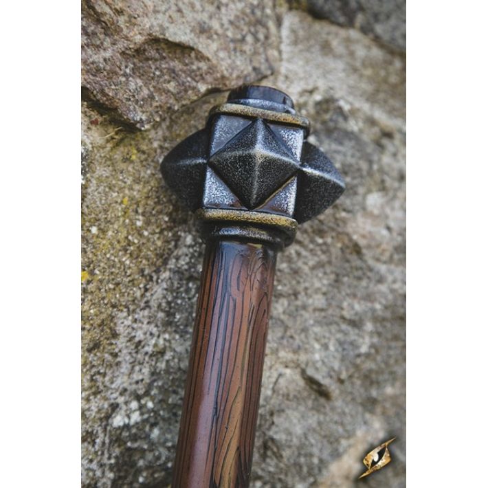 Short mace