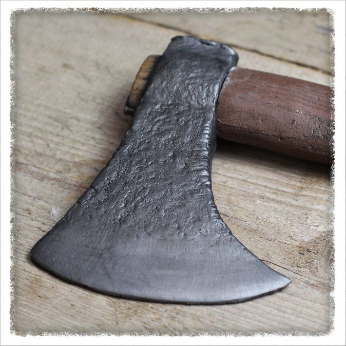 Short axe - Replica - Type 1