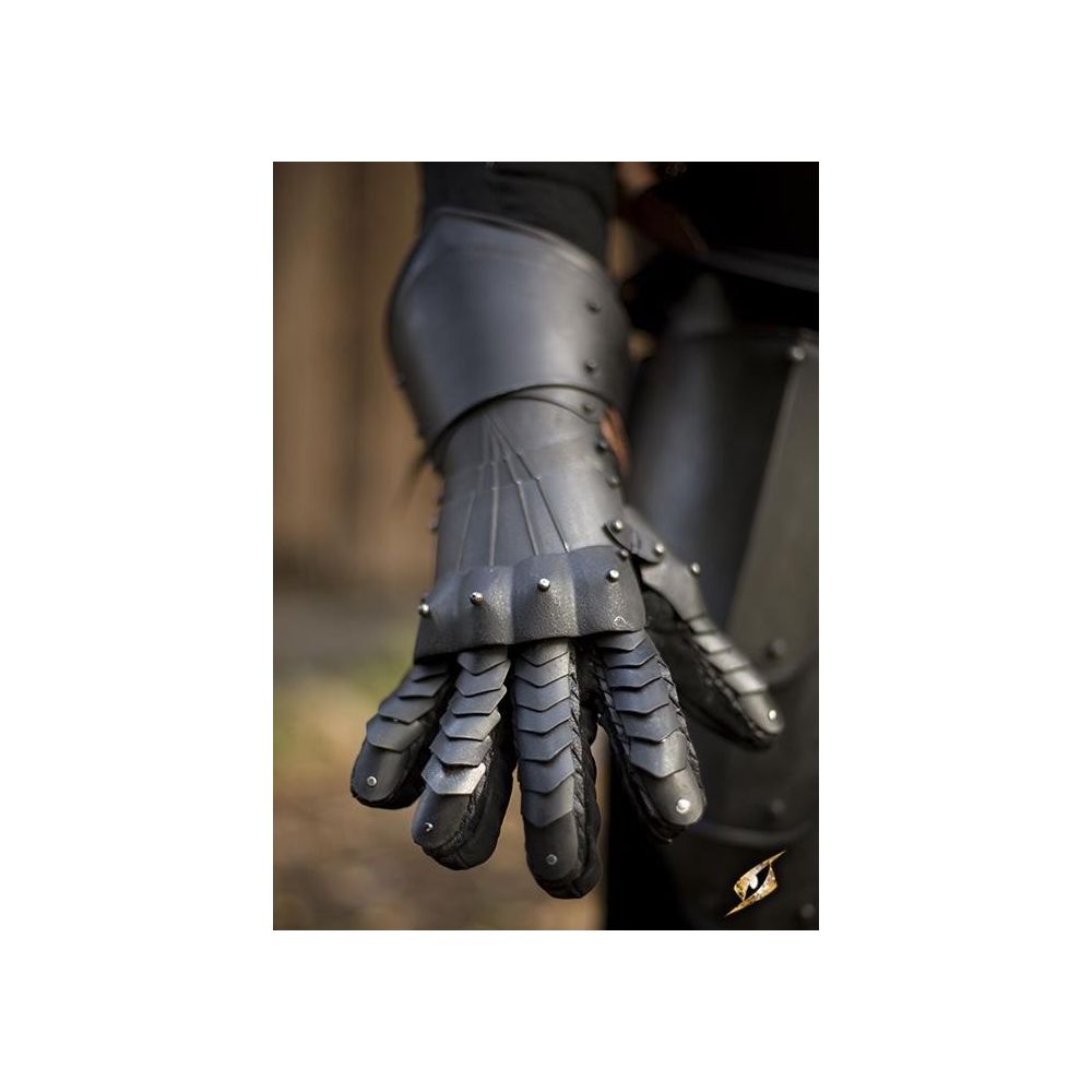 Undead gauntlets