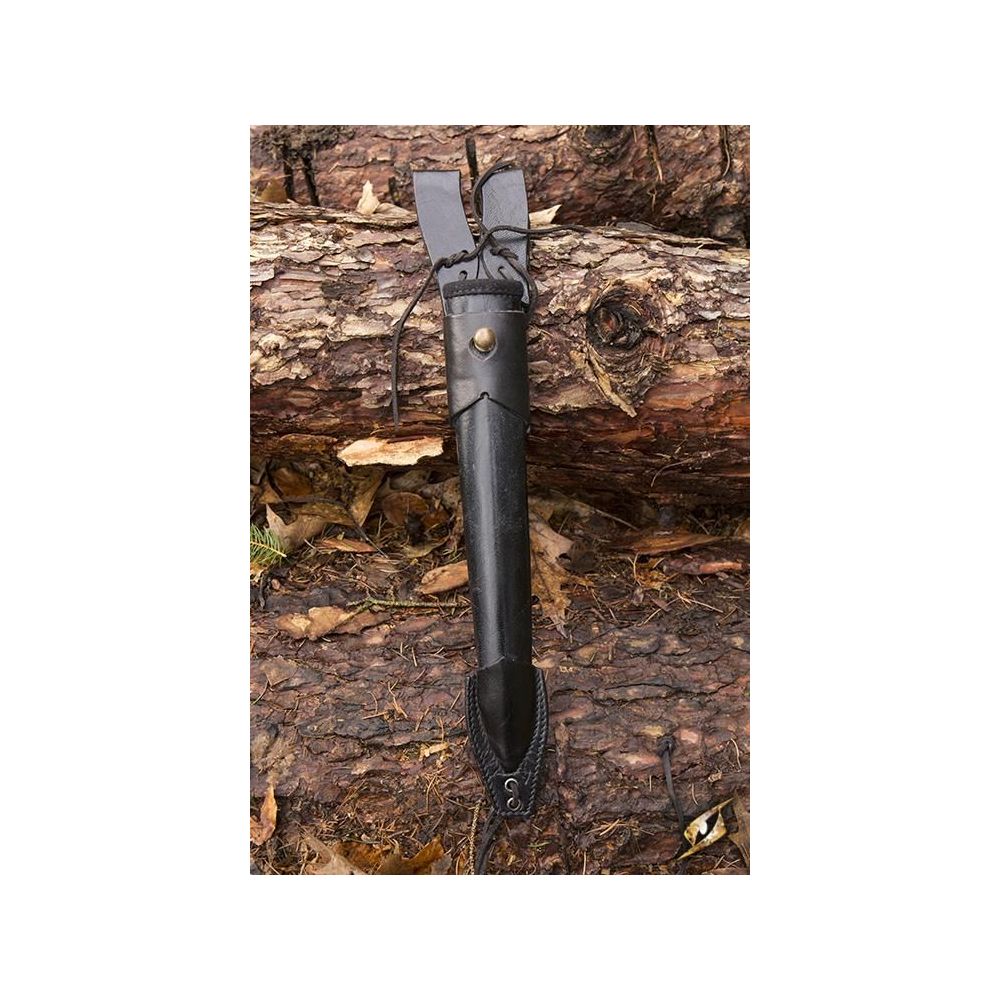 Dagger scabbard