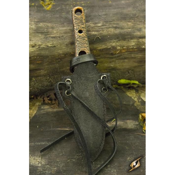 Thrust knife with holder