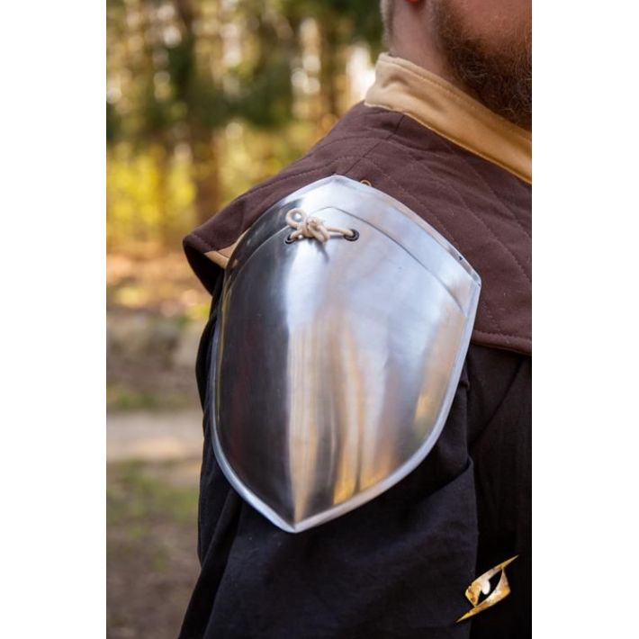 Scout shoulder plates