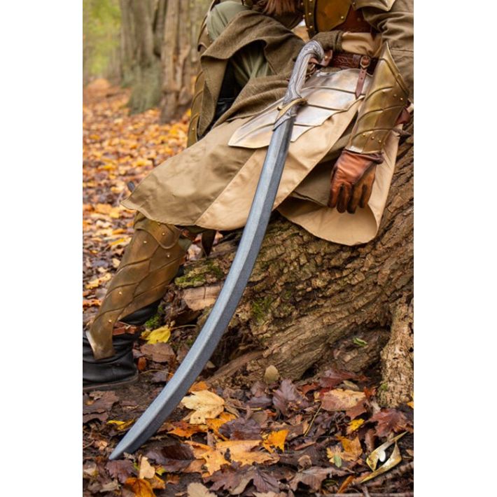 Curved elven sword