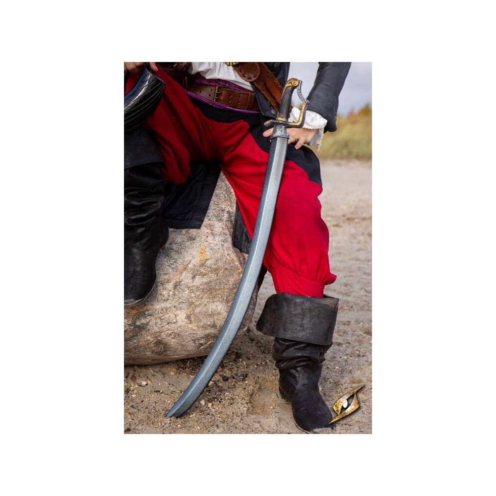 Curved sabre