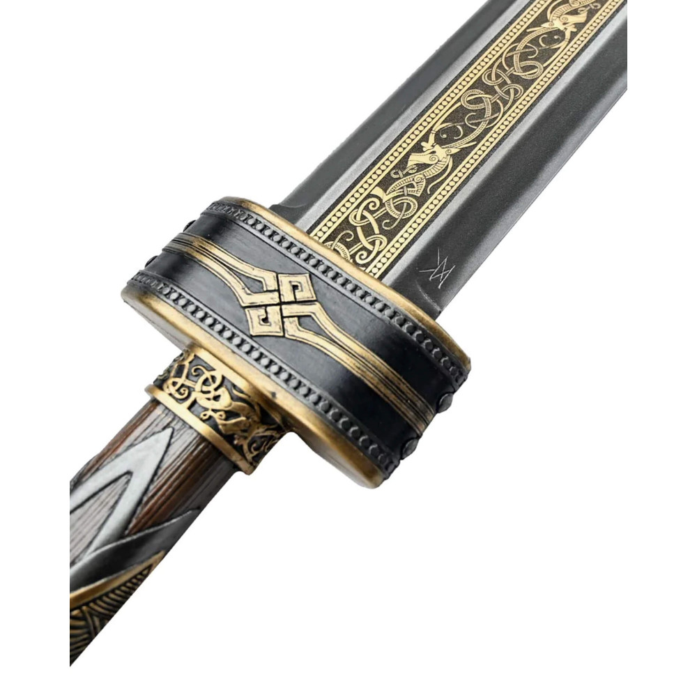 Jotunn two handed sword engraved Colossal